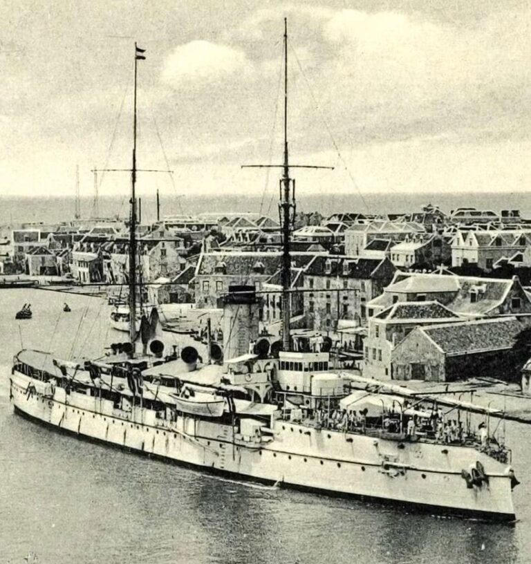 History of Curaçao | Curacao My Way